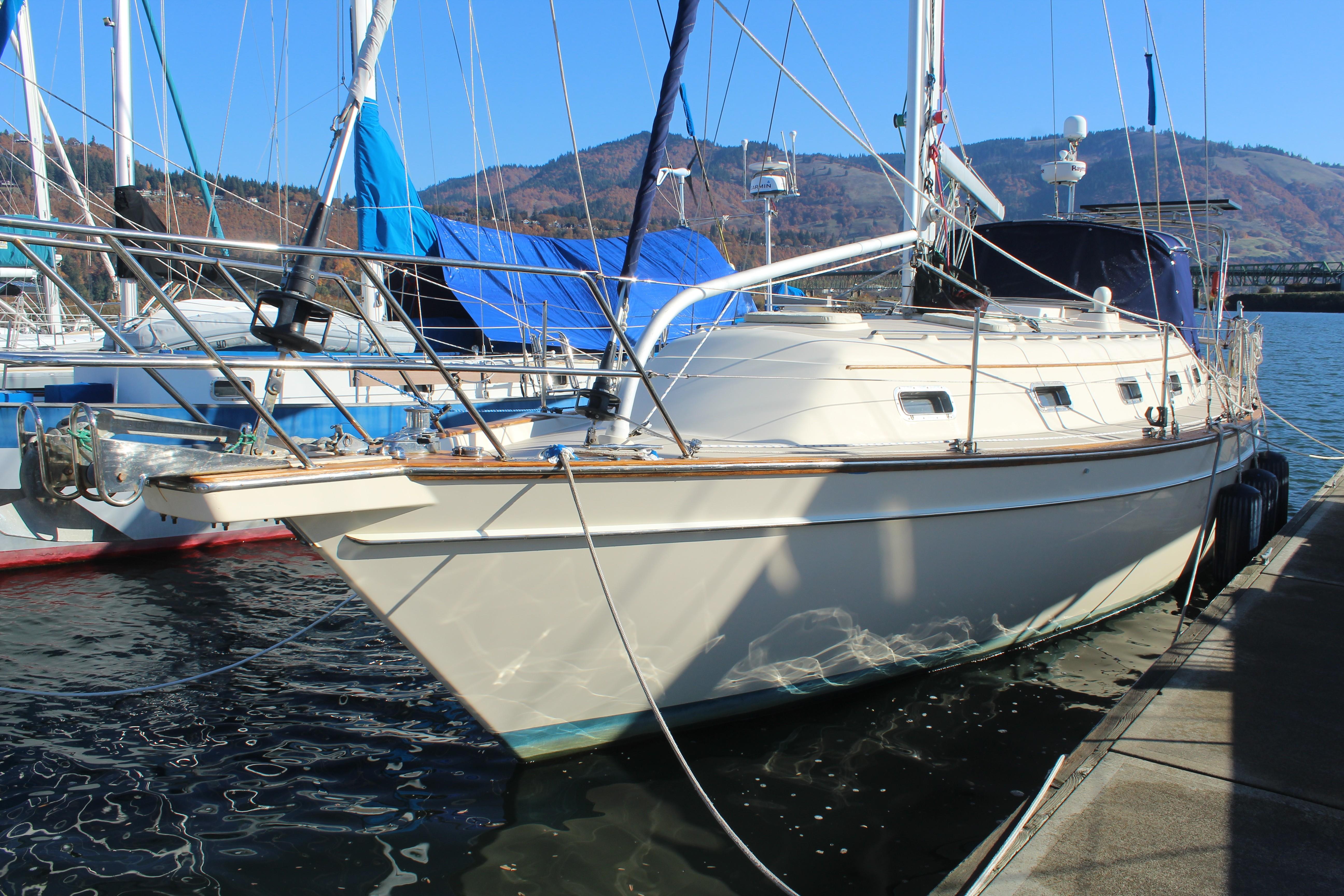 Yacht for Sale | 38 Island Packet Yachts Portland, OR | Denison Yacht Sales