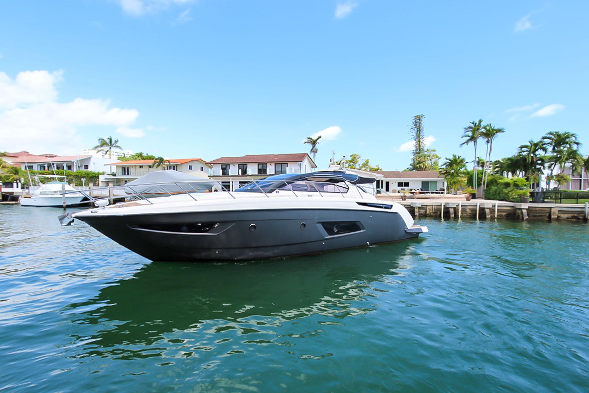 Jacqueline II Azimut 2013 48 Atlantis 48 Yacht for Sale in US
