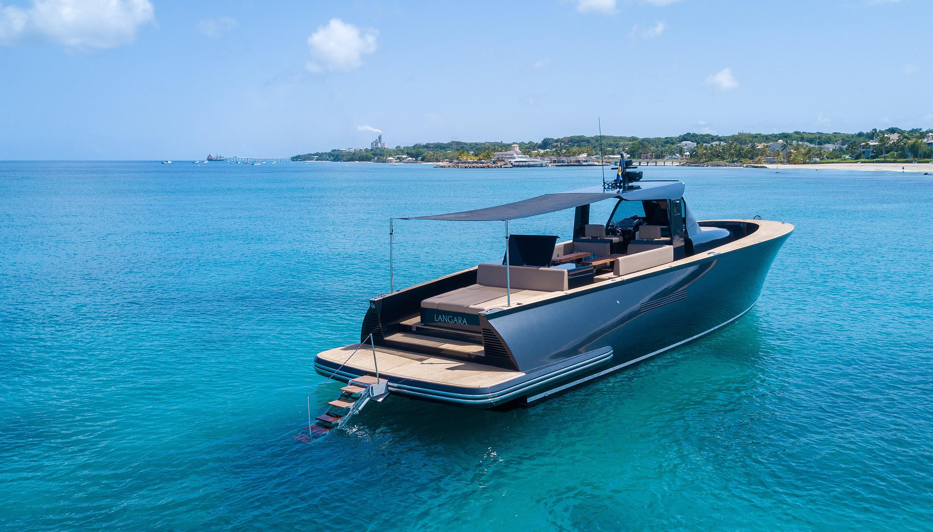 55 Alen 2018 New Alen 55 Fort Lauderdale, Florida Sold on 2018-03-16 by ...