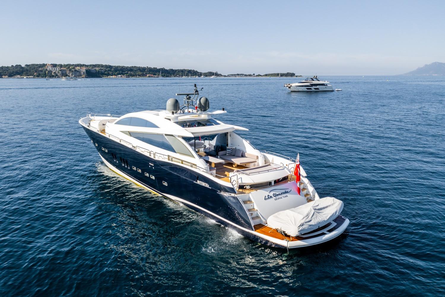 2005 107 11 Sunseeker Predator 108 Boats for Sale
