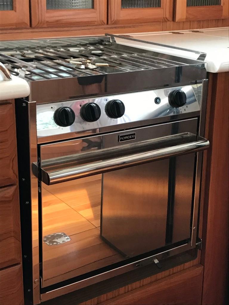 Tina Yacht for Sale | 47 Hunter Yachts Hobe Sound, FL | Denison Yacht Sales