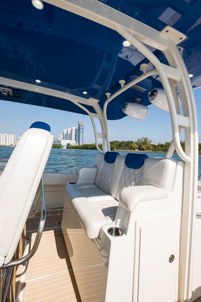 2017 Hydra-Sports 42 ft Yacht For Sale | Allied Marine