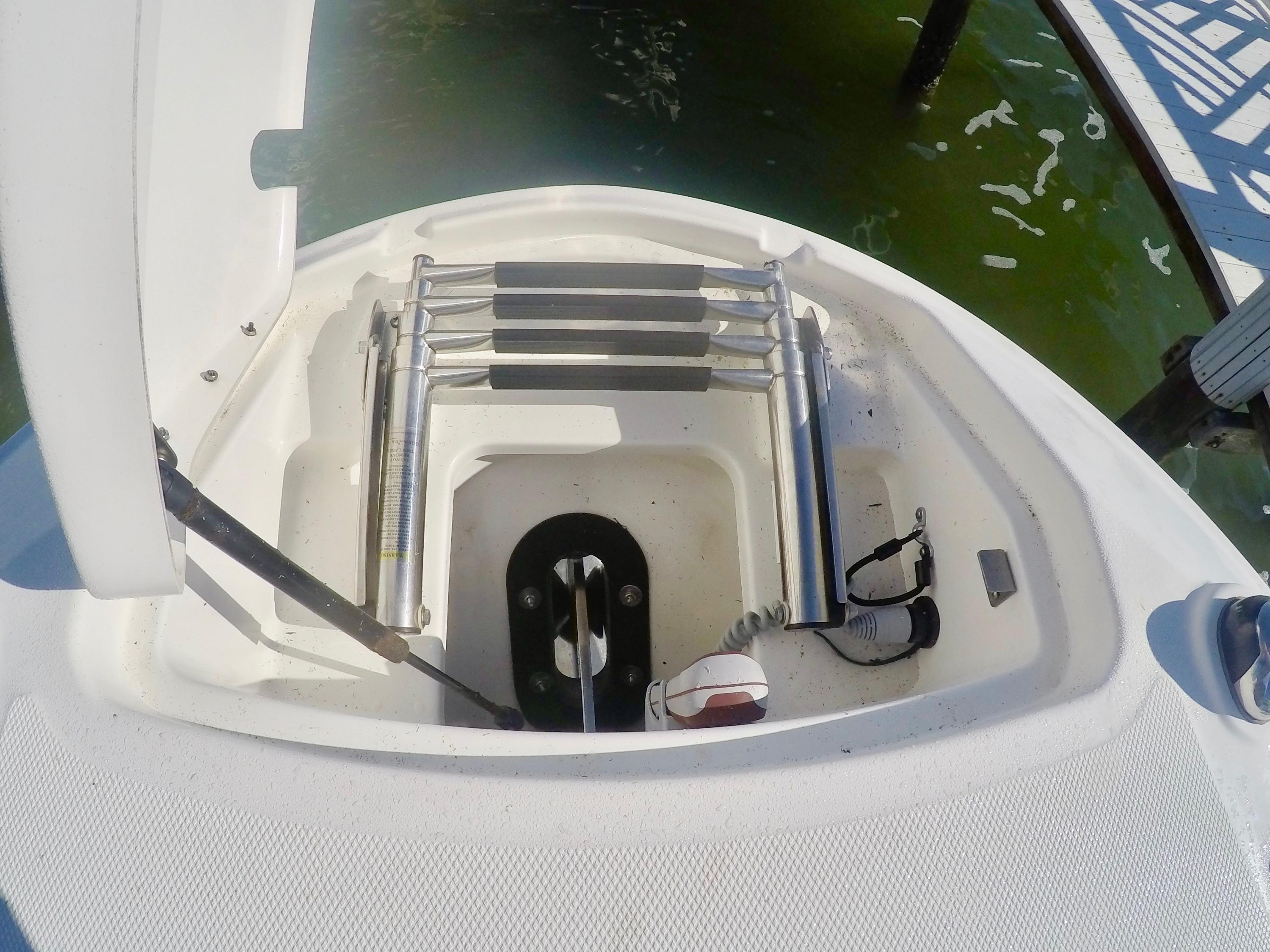 35 Sea Ray 2015 Three Dog Night Naples, Florida Sold on 2018-07-09 by ...