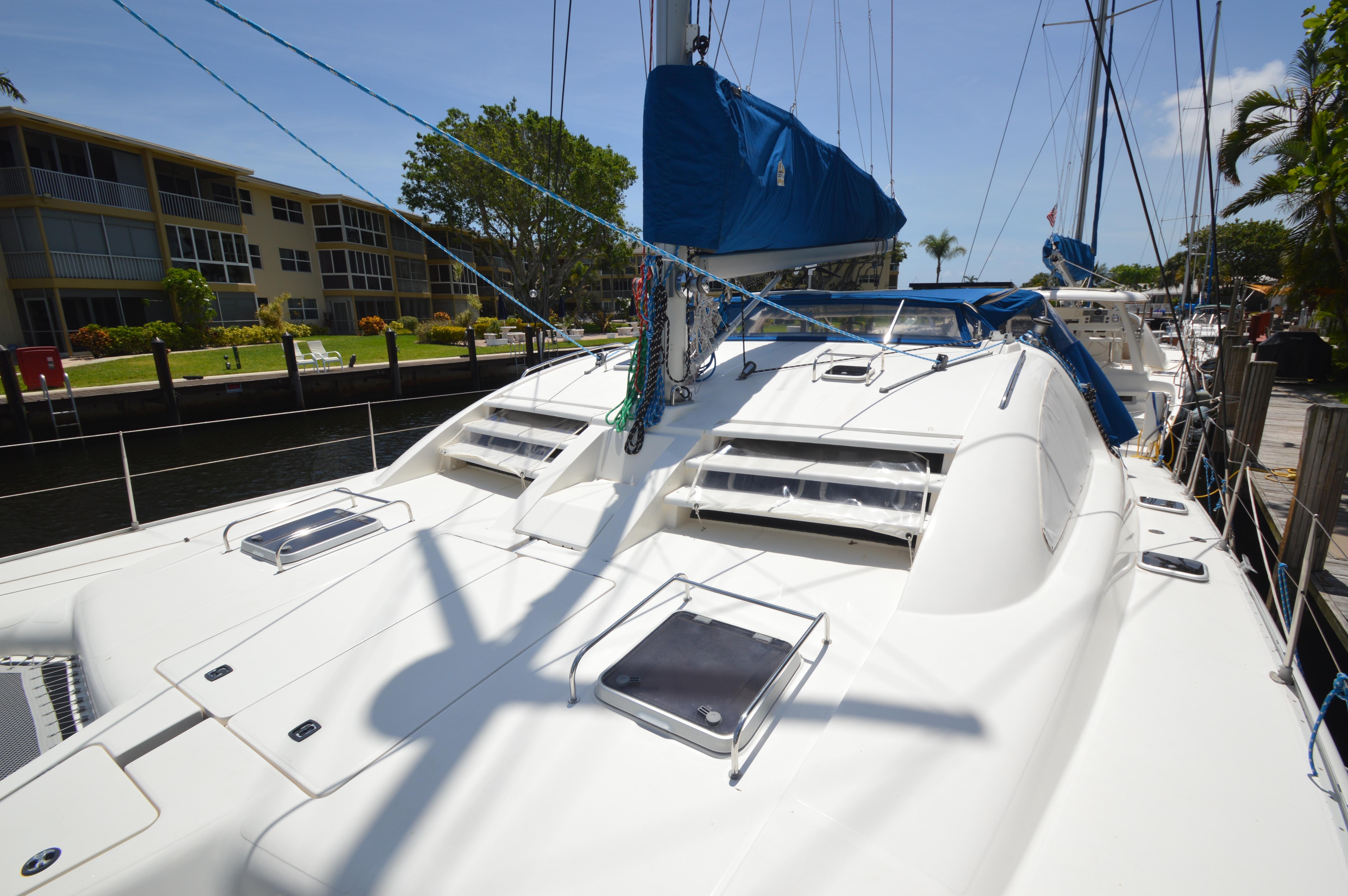 Robertson and Caine Leopard 42 Sailing Catamaran Mariposa for sale ...