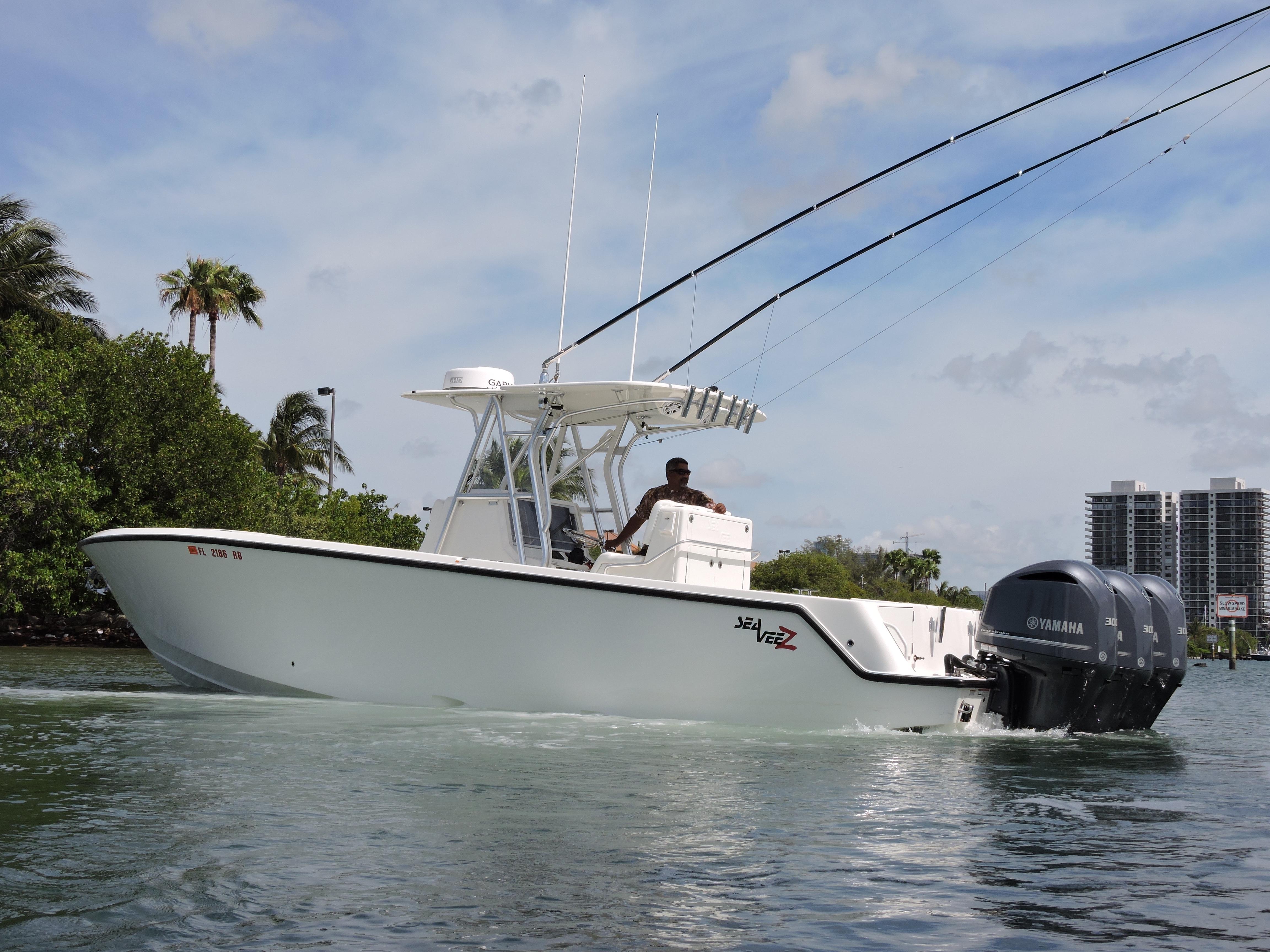 34 Sea Vee 2016 Salty Nutz Miami, Florida Sold on 2017-08-04 by Denison ...