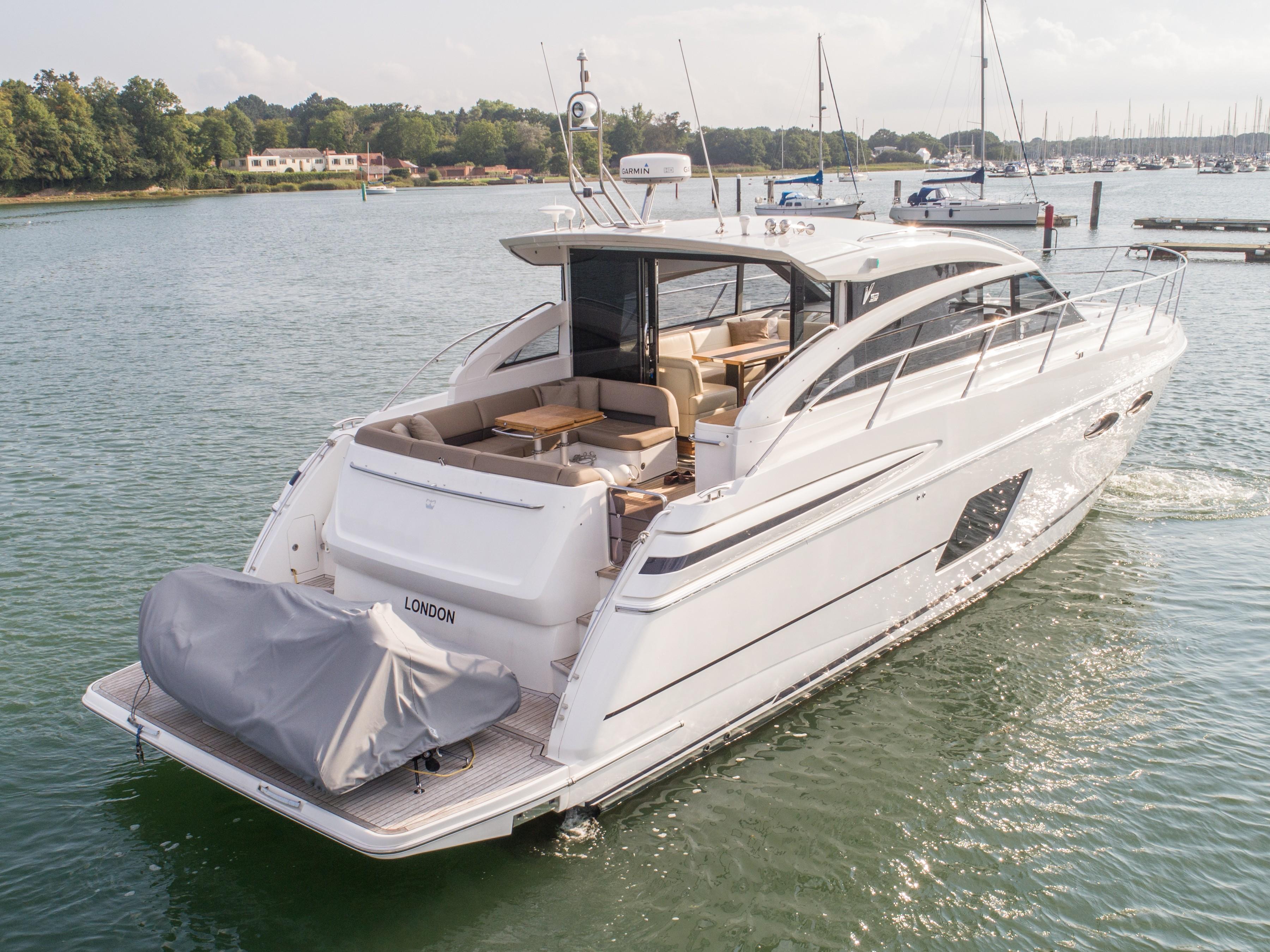 Used Princess V52 For Sale | Princess Motor Yacht Sales