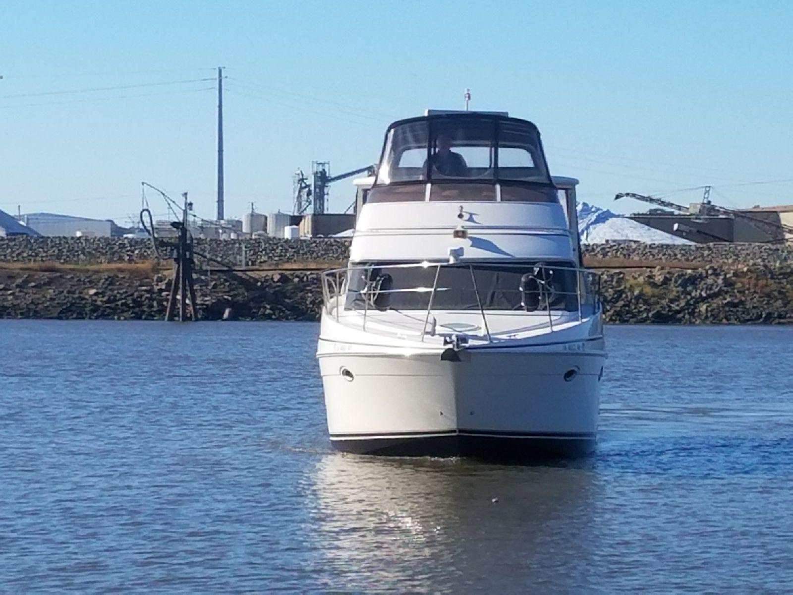 Carver 2002 346 Motor Yacht 37 Yacht for Sale in US