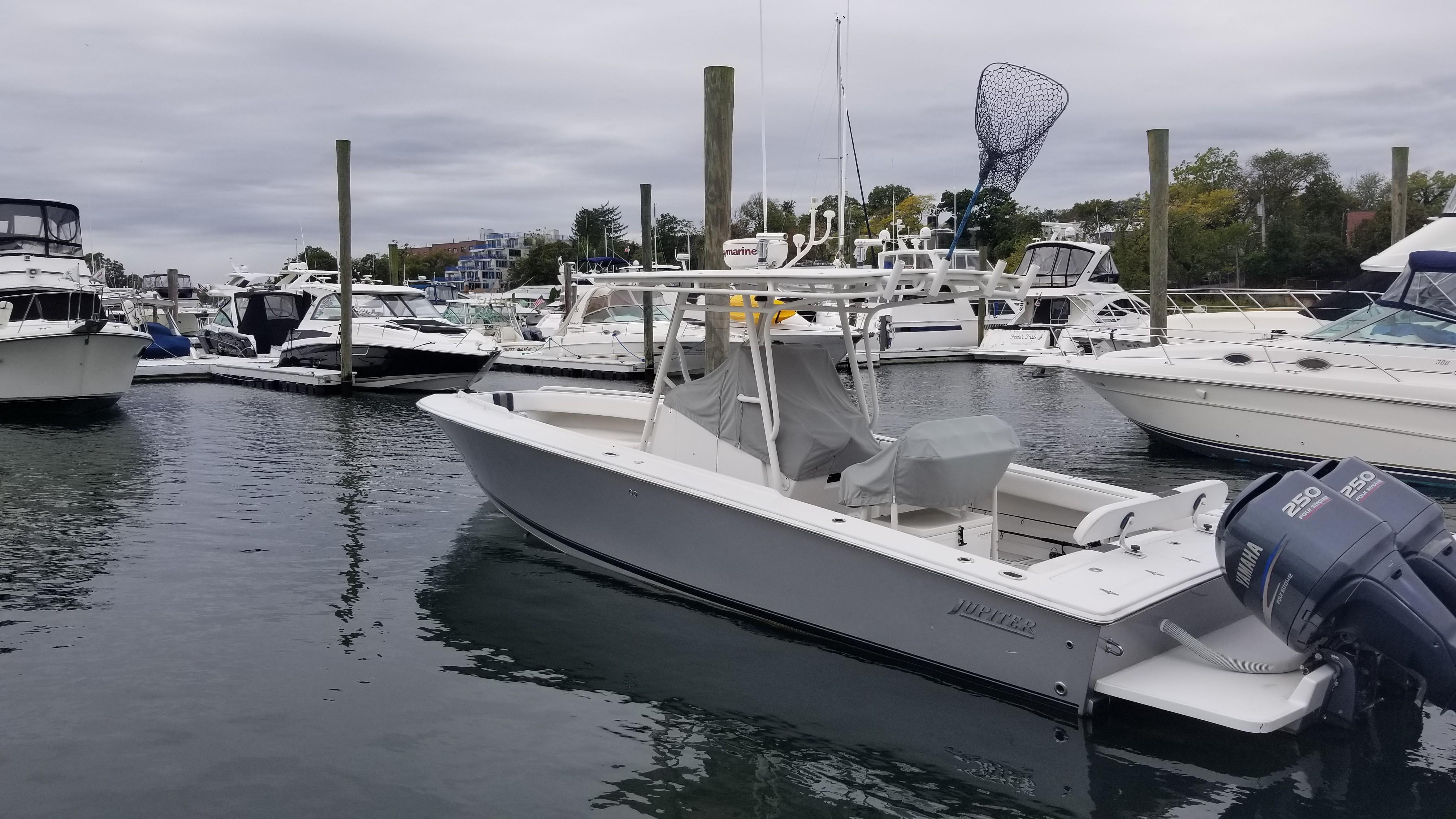 Yacht for Sale | 31 Jupiter Yachts New Rochelle, NY | Denison Yacht Sales