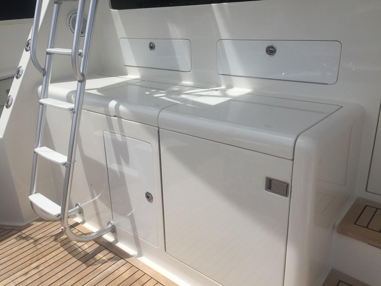 47 Cabo 2002 Fajardo, Puerto Rico Sold on 2018-03-16 by Denison Yacht Sales