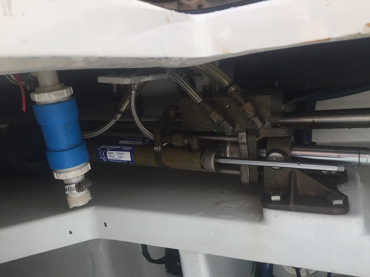 47 Cabo 2002 Fajardo, Puerto Rico Sold on 2018-03-16 by Denison Yacht Sales