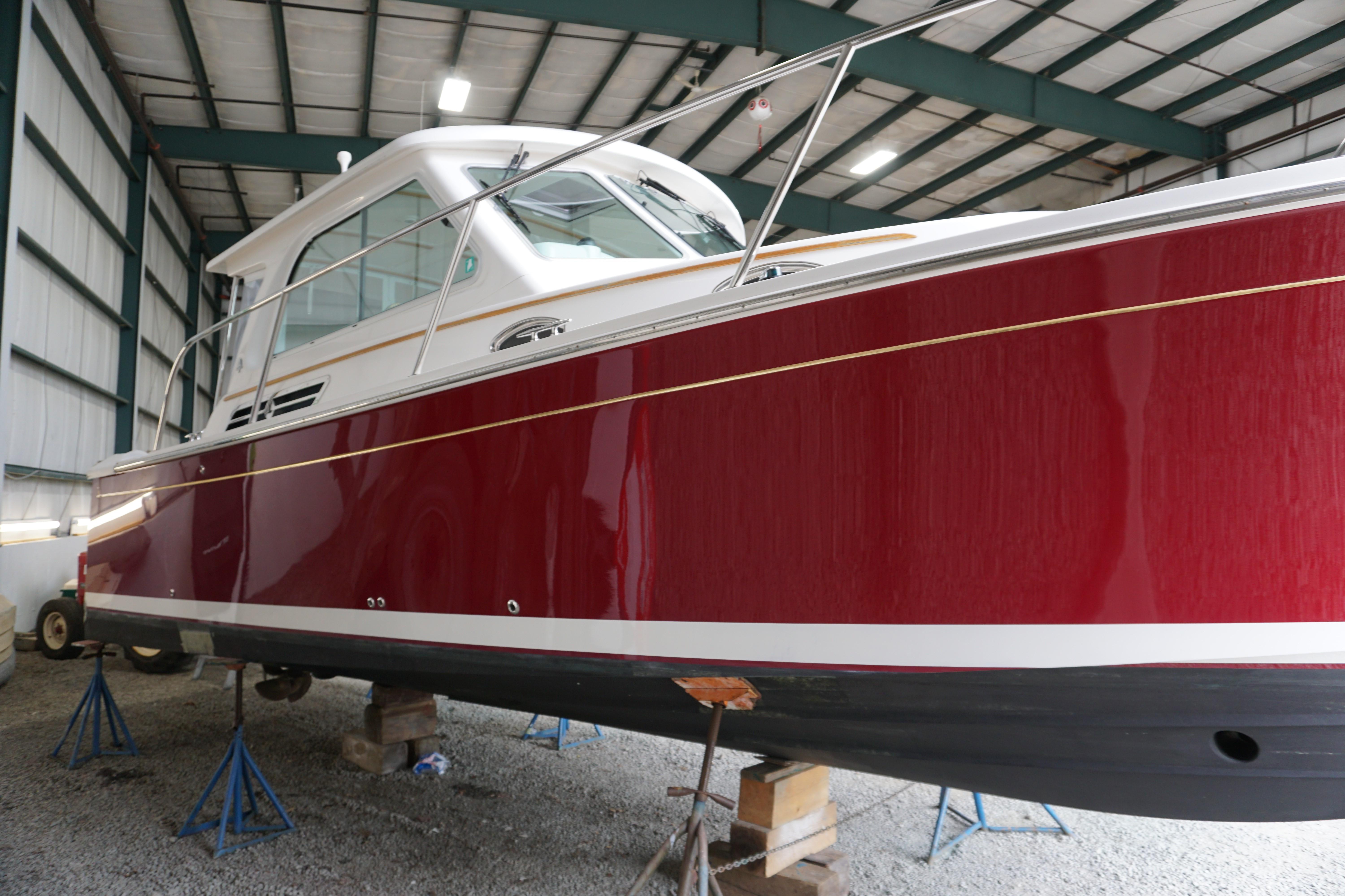 Back Cove 2013 30 Express 30 Yacht for Sale in US