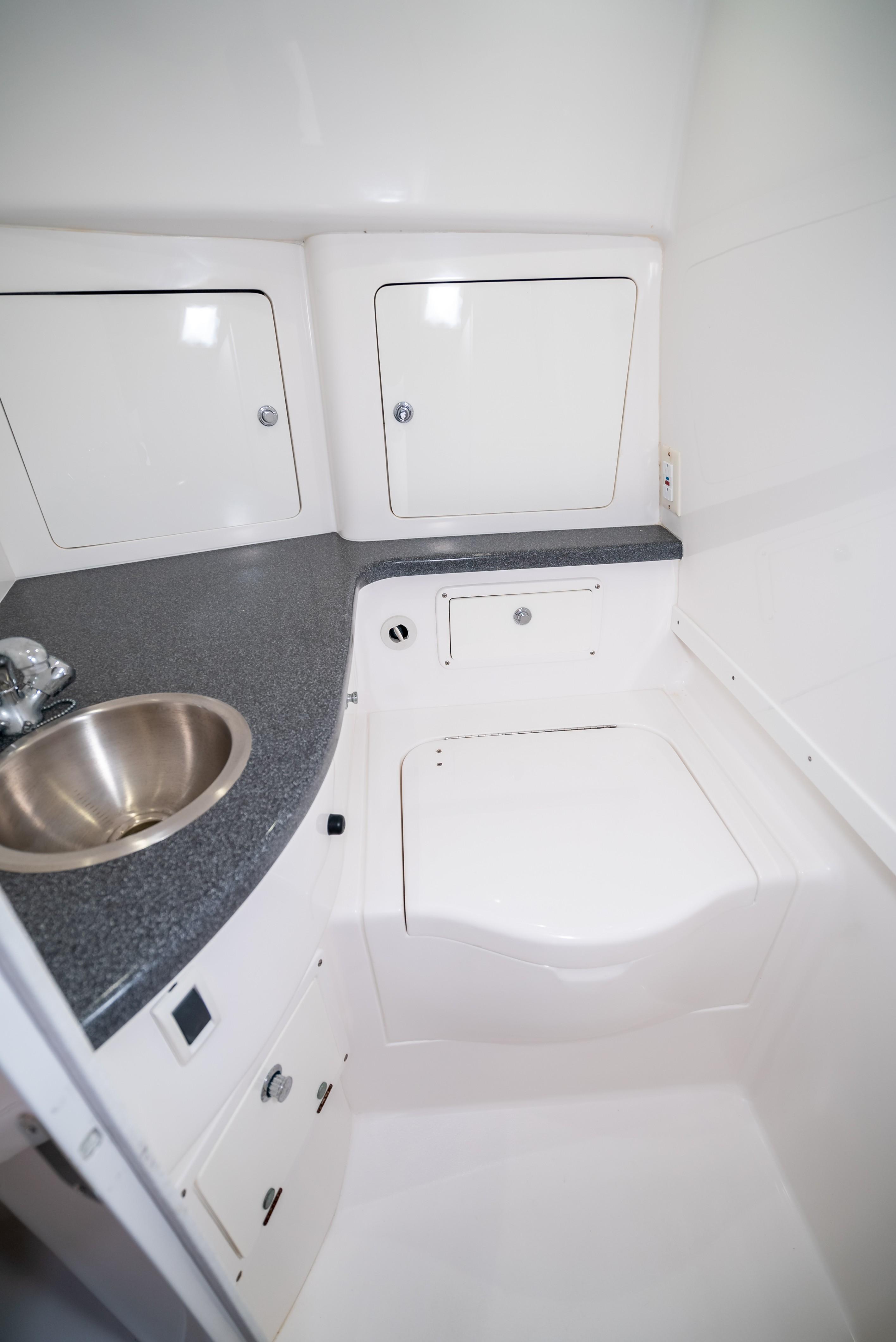 31 Intrepid 2007 Gilmania 2 Hollywood, Florida Sold on 2019-02-10 by ...